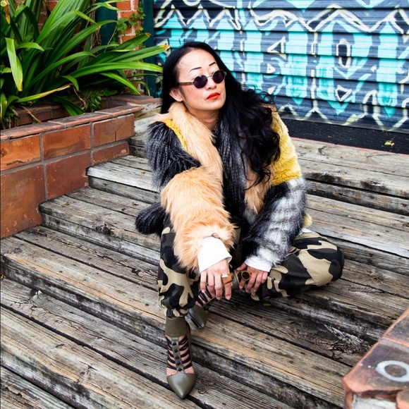 Stylenanda | Jackets & Coats | Stylenanda Camel Black Gold Faux Fur ...